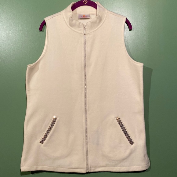 Quacker Factory | Jackets & Coats | Quacker Factory Zipup Vest | Poshmark